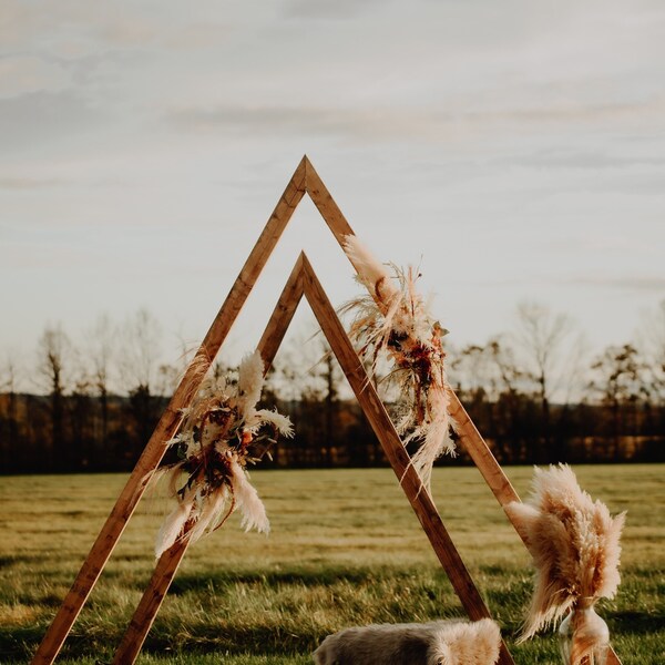 Triangle Wedding Arch - Etsy