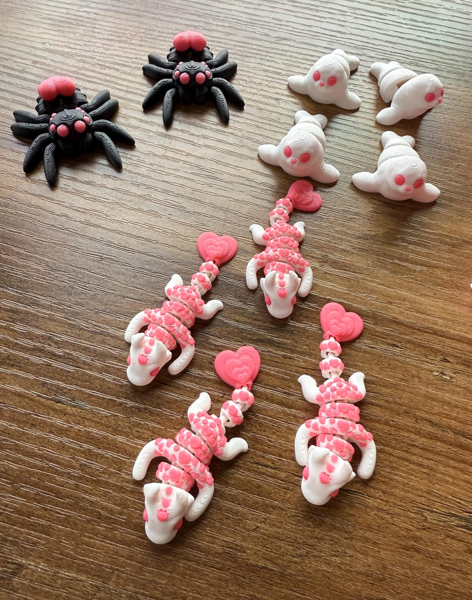 3D Printed Valentine's Fidget Toys Cute Love Bugs, Unique Classroom ...