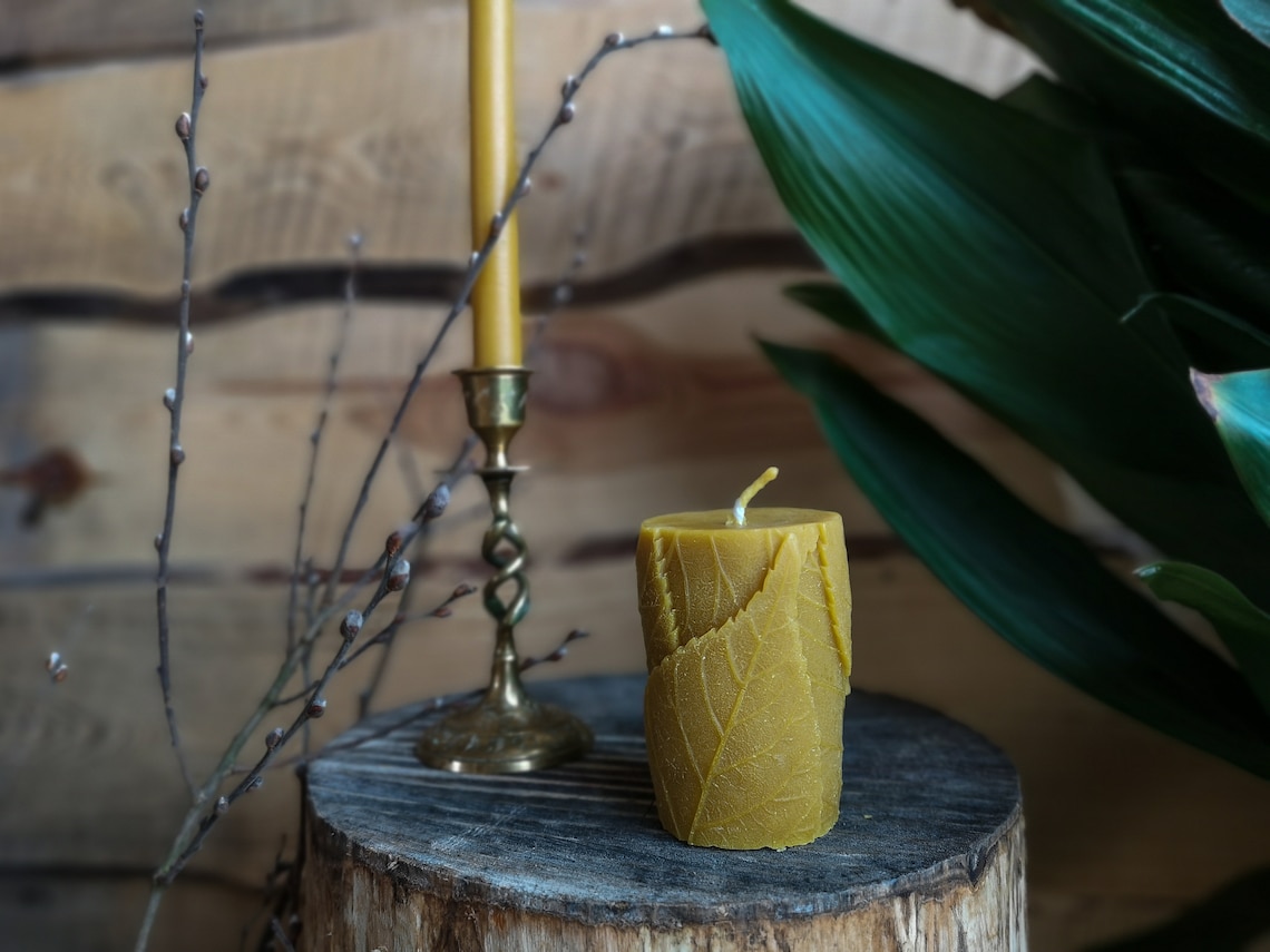 Beeswax Pillar Candle Leaf-shaped Pillar Pure Beeswax Candle - Etsy