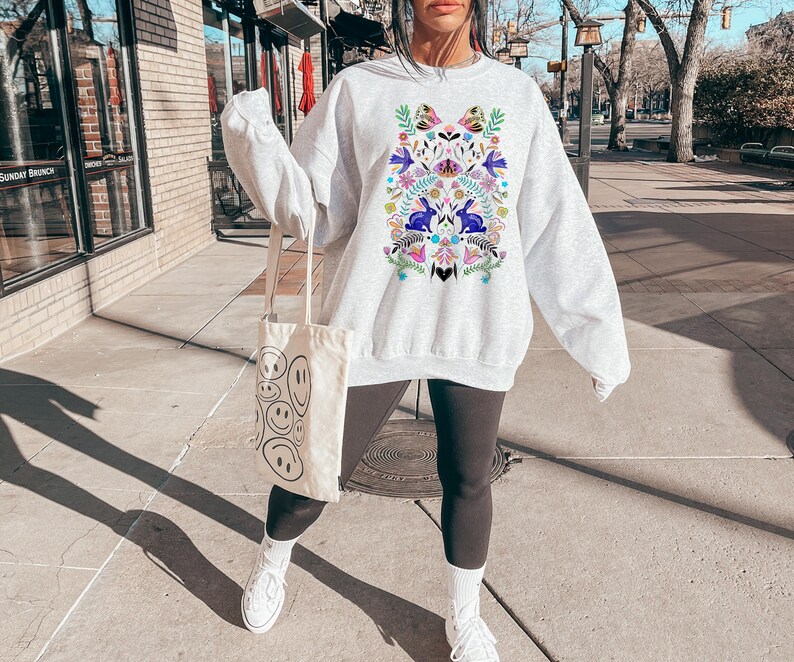 Vintage Cottagecore Nordic Birds and Flowers Scandi Folk Art Sweatshirt ...