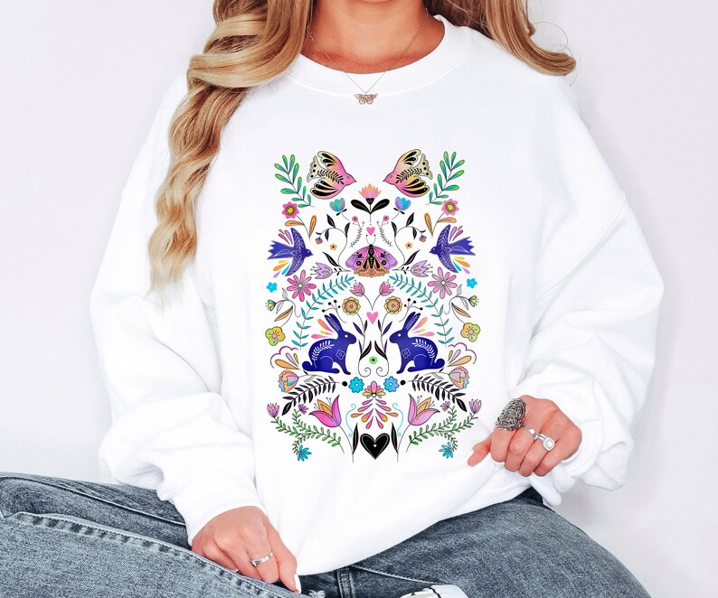 Vintage Cottagecore Nordic Birds and Flowers Scandi Folk Art Sweatshirt ...