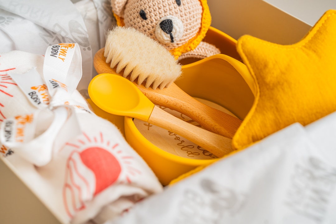 Luxury Baby Gift Set | Lion | 8 Piece | Neutral Baby Gift |weaning Set ...