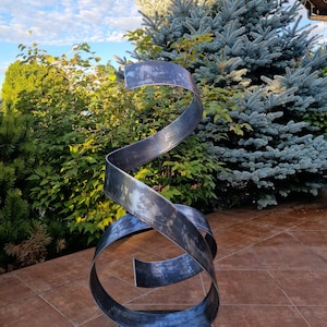 Abstract Indoor Outdoor Art, Garden Sculpture, Spiral Abstract, Steel ...