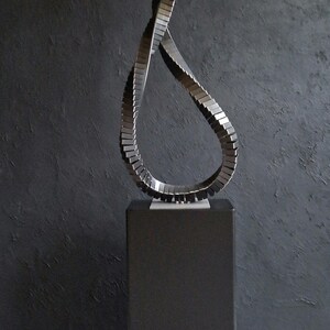 Abstract Mobius Strip Decoration Art, Brutalist Art, Home Sculpture ...