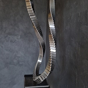 Abstract Mobius Strip Decoration Art, Brutalist Art, Home Sculpture ...