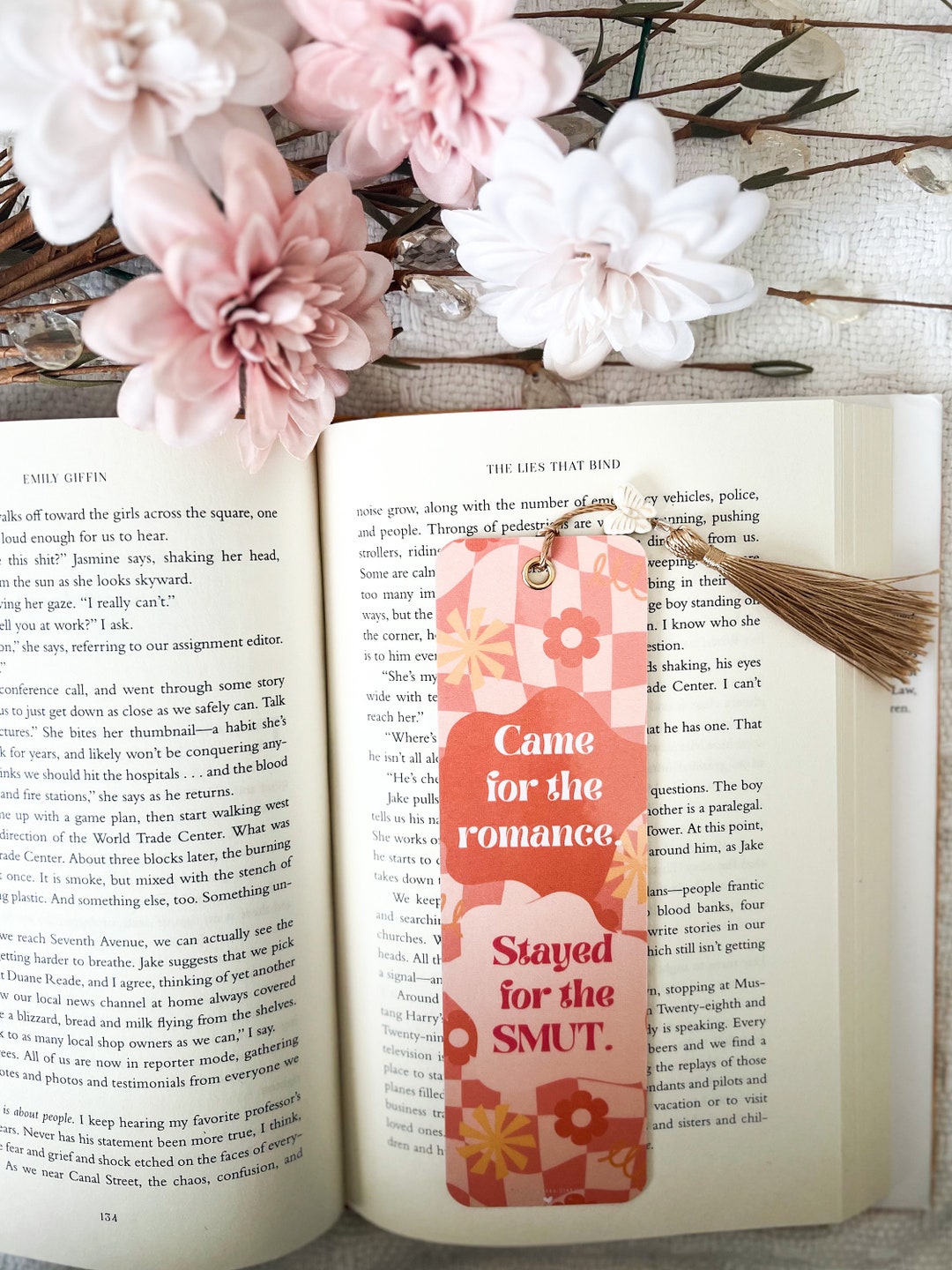 Bookmark: Came for the Romance, Stayed for the Smut Retro Design Book ...
