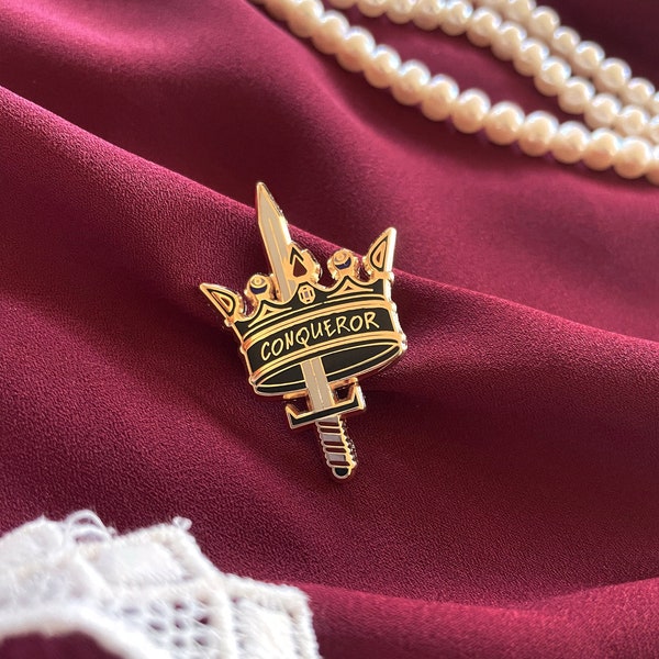 Crown Pin - Etsy