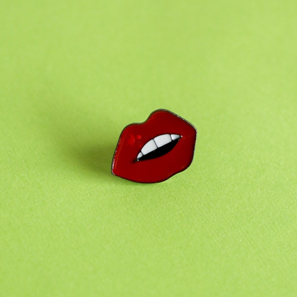 Lips Pin - Etsy