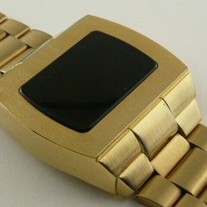Time-shop-uk Retro LED Watch - Gold - Homage to the 1970s Vintage ...