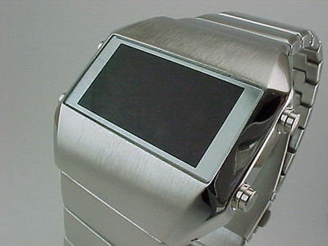 Time-shop-uk Retro LED Watch - Silver - Homage to 1970s Styling ...
