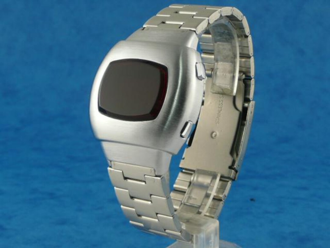 Time-shop-uk Retro LED Watch -silver- Homage to the 1970s Vintage ...