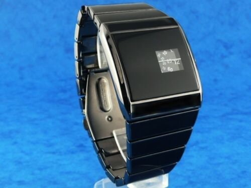 Time-shop-uk Retro Disk Watch Black homage to the 1970s Vintage Jump ...
