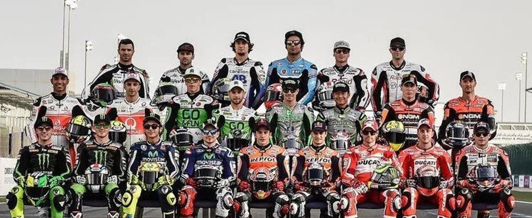 Custom Motorcycle Clothing Leather Jackets Trousers Motorbike Replica ...