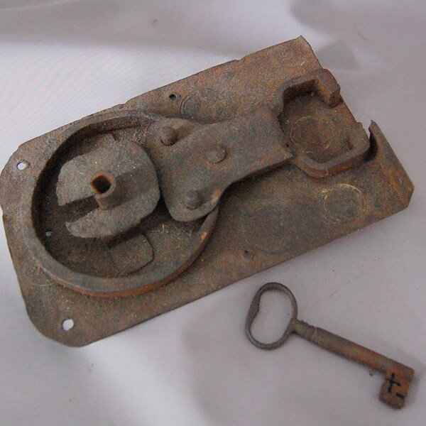 Victorian Lock and Key - Etsy