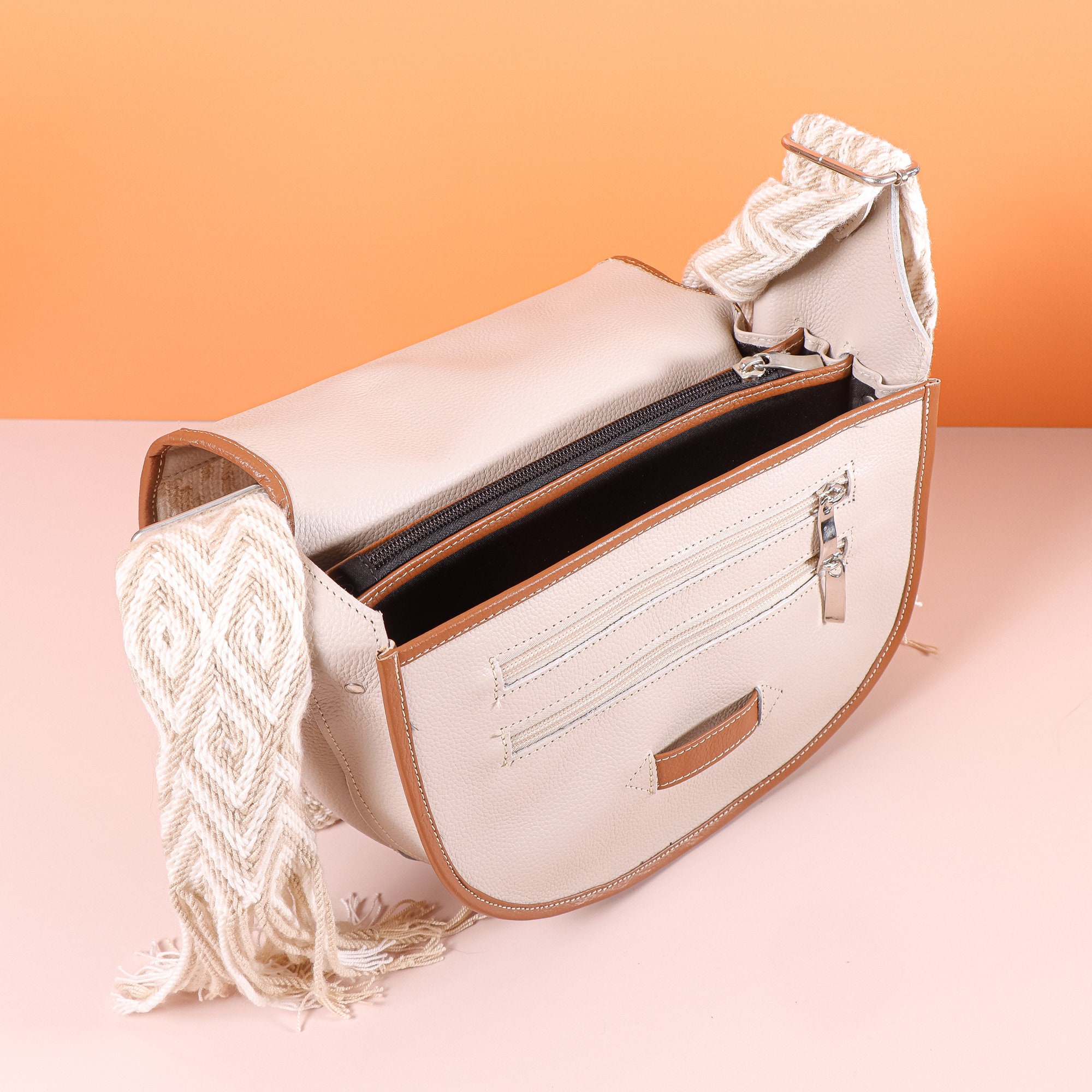 Handmade Leather Shoulder Bag, Wayuu Bag, Chic Crossbody Purse - Etsy