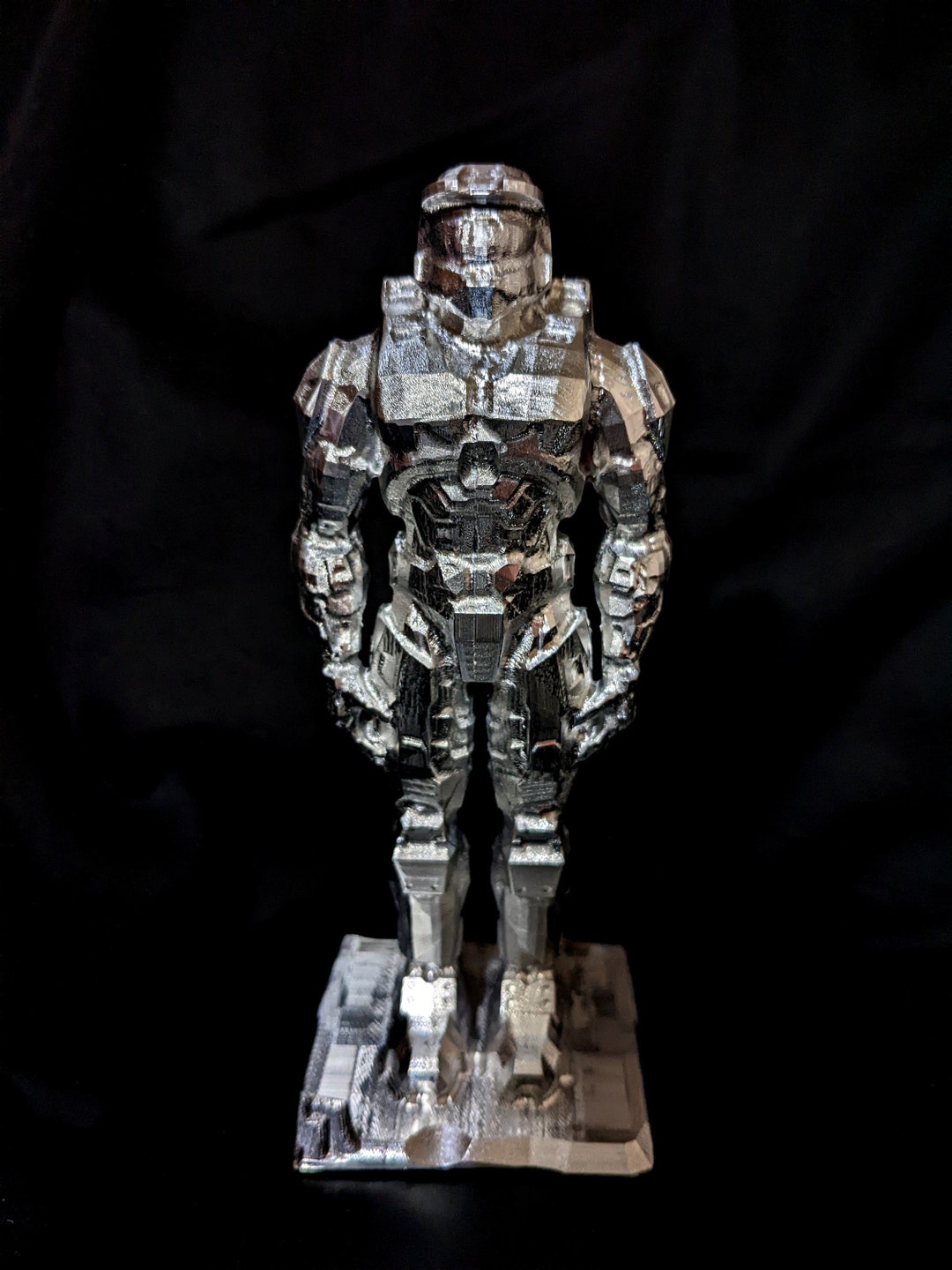 Halo Master Chief Statue aluminum - Etsy
