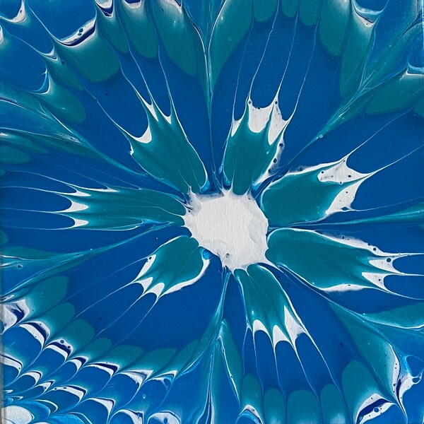 Acrylic Pouring Cup - Etsy