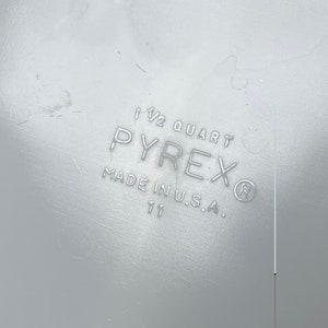 Vintage Pyrex Pink Daisy Divided 1 1/2 Quart Casserole With Lid 1950's ...