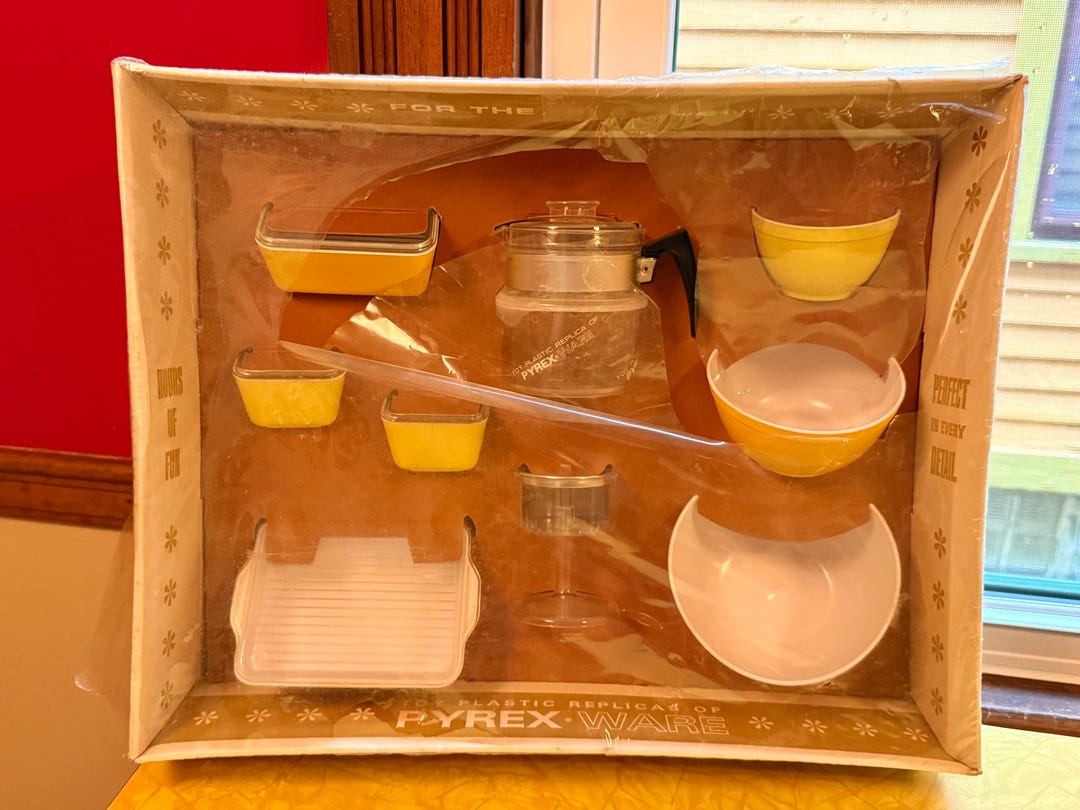 Vintage Rare Pyrex Ware Plastic Toy Daisy Citrus Refrigerator Dish Set ...