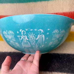 Vintage Rare Pyrex Lady on the Left Butterprint 444 Cinderella Handle ...