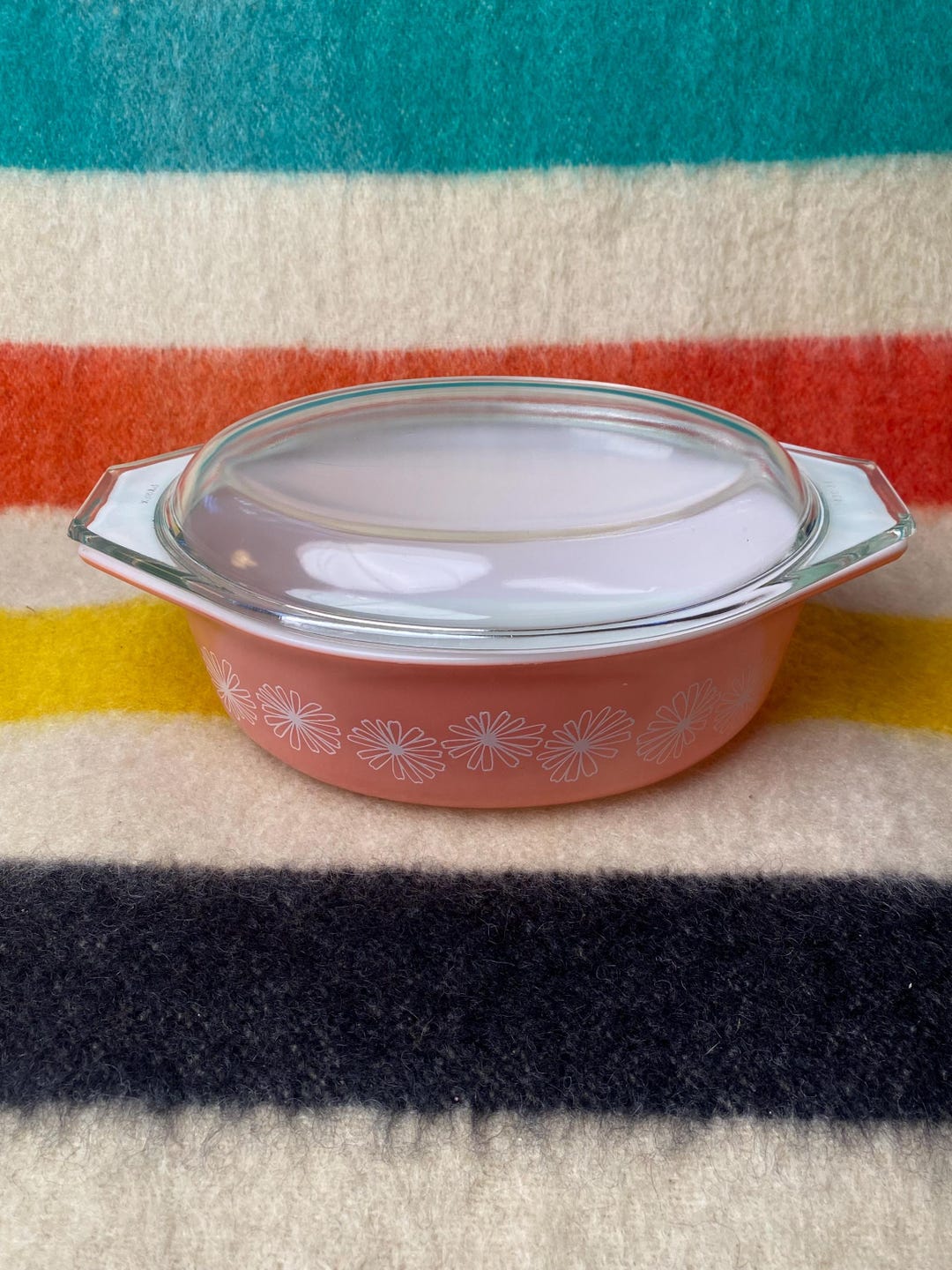 Vintage Pyrex Pink Daisy Oval Covered Casserole Dish W/ Lid 043 1.5 Qts ...