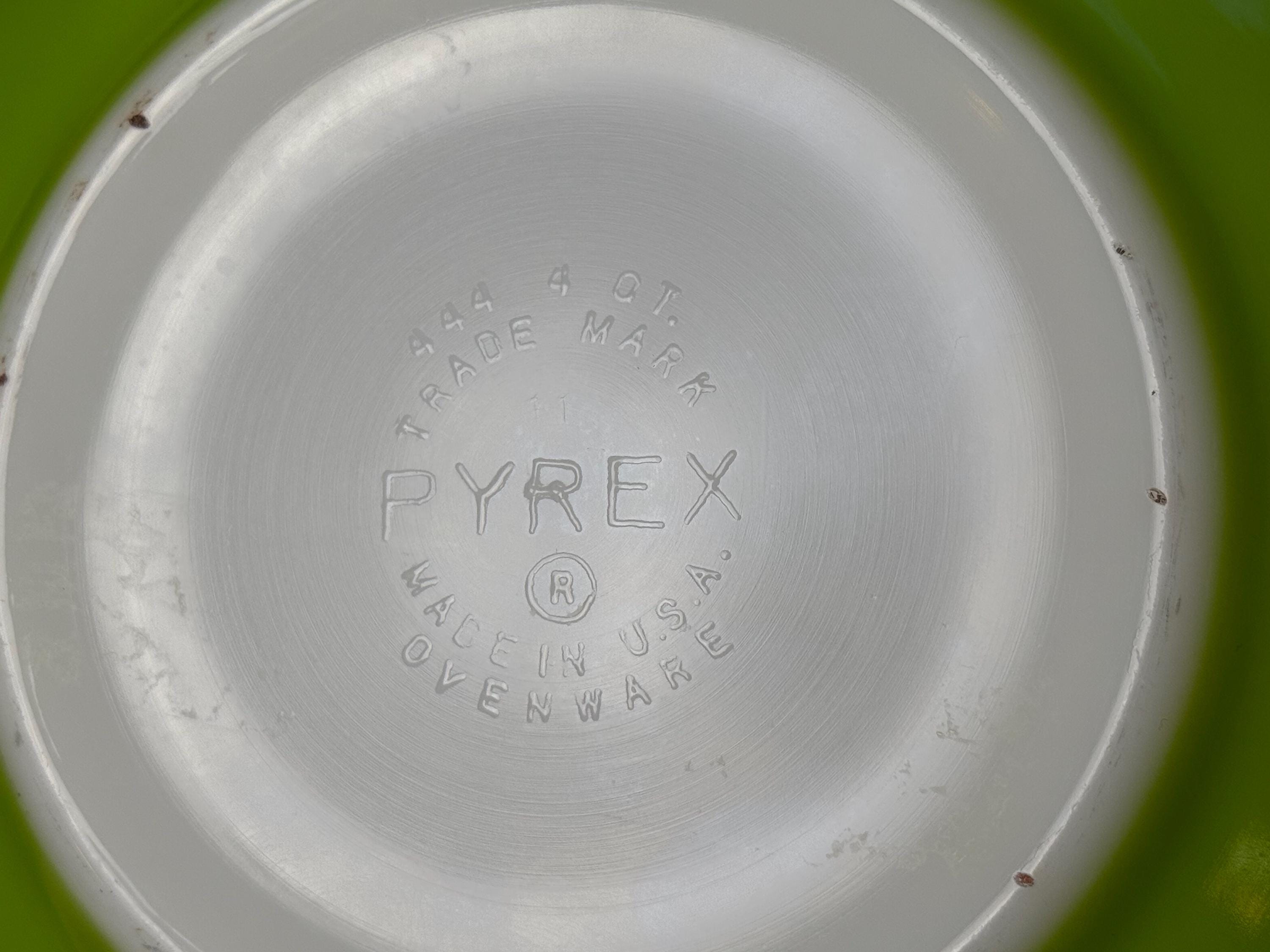 Vintage Pyrex Green Salad / Green Dot Squares 444 Cinderella Handle ...