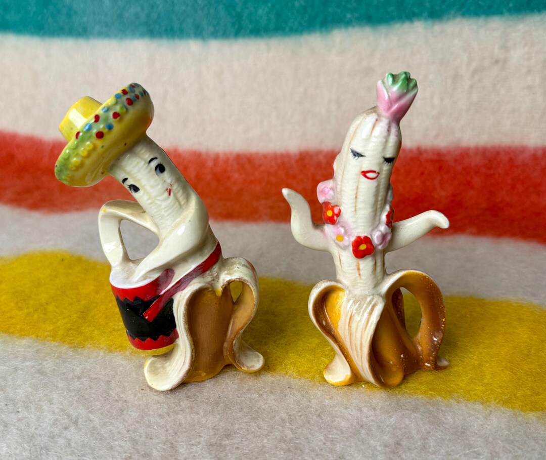Vintage Rare Enesco Dancing Bananas Salt and Pepper Shaker Set Made in ...
