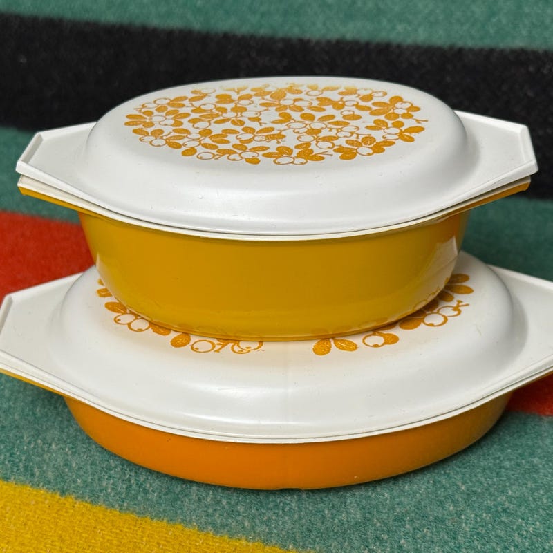 Pyrex Rare Sets - Etsy