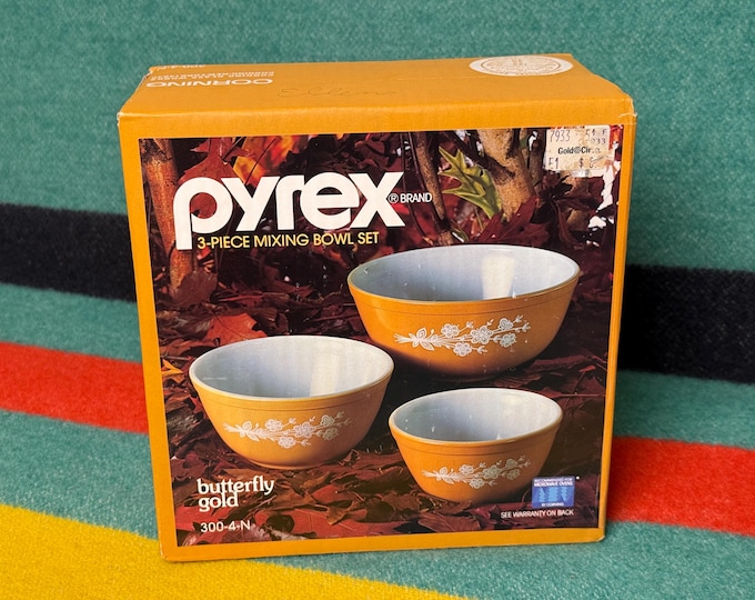 Vintage Pyrex NOS Sealed Butterfly Gold 3pc Mixing Bowl Set in Original ...