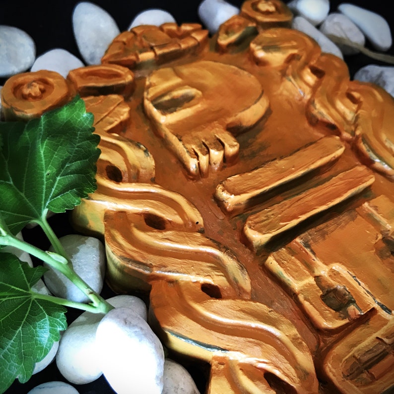 Aztec Sculpture, Wall Sculpture Art, Weird Sculpture, Home Decor ...