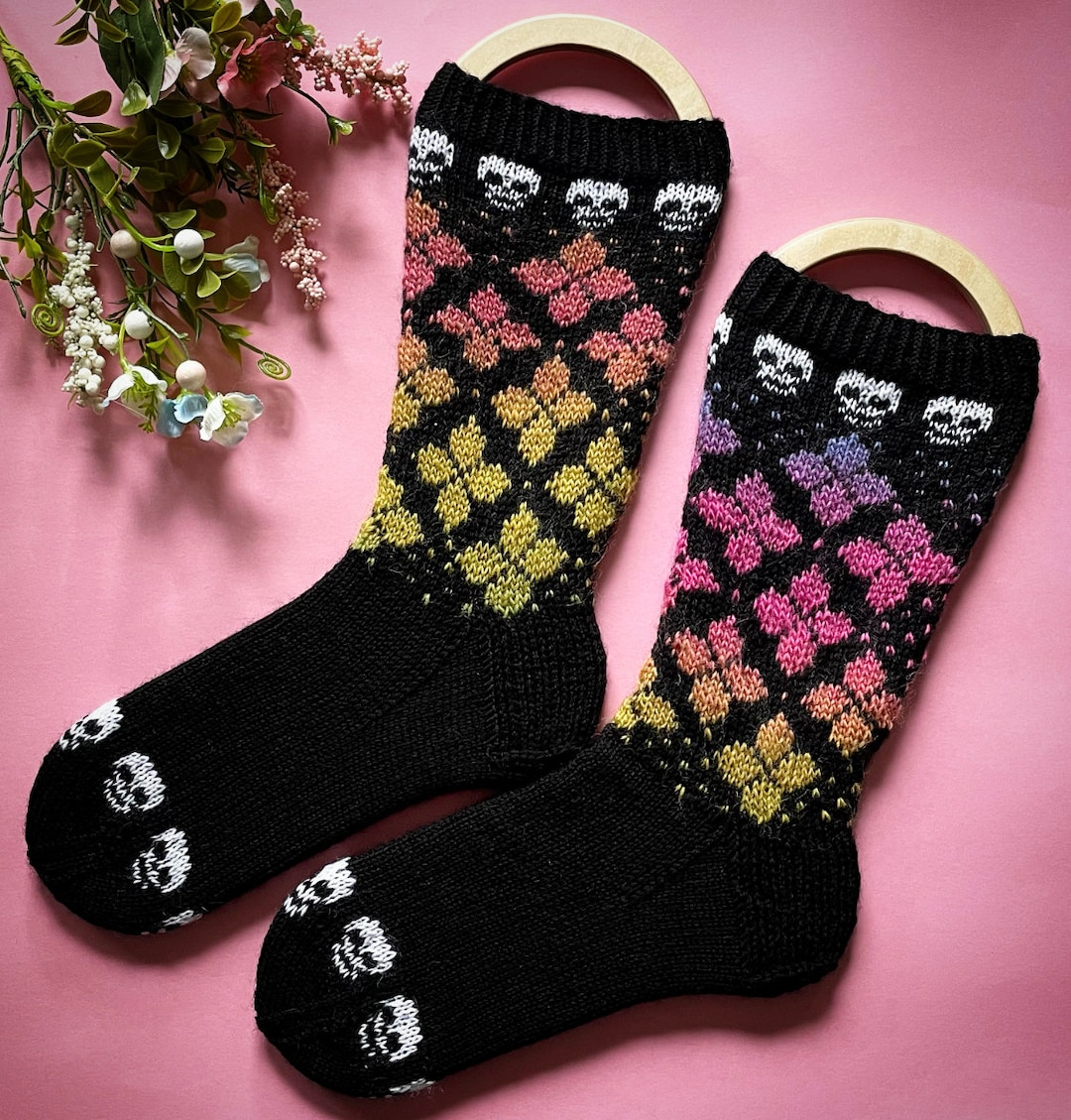 Blooming Wool Socks, Knitting Pattern - Etsy