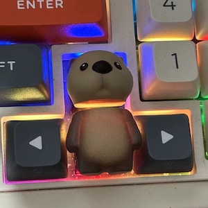 Handmade Otter Artisan Keycap: Mechanical Keyboard Art Decor - Etsy