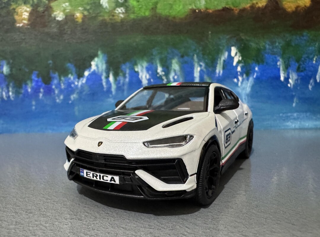 Personalized Number Plate Lamborghini Urus Performante Display Car ...