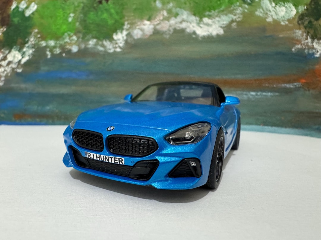 PERSONALISED PLATES Blue BMW Z4 M40i Toy Car Model Boy Girl Dad Mom ...