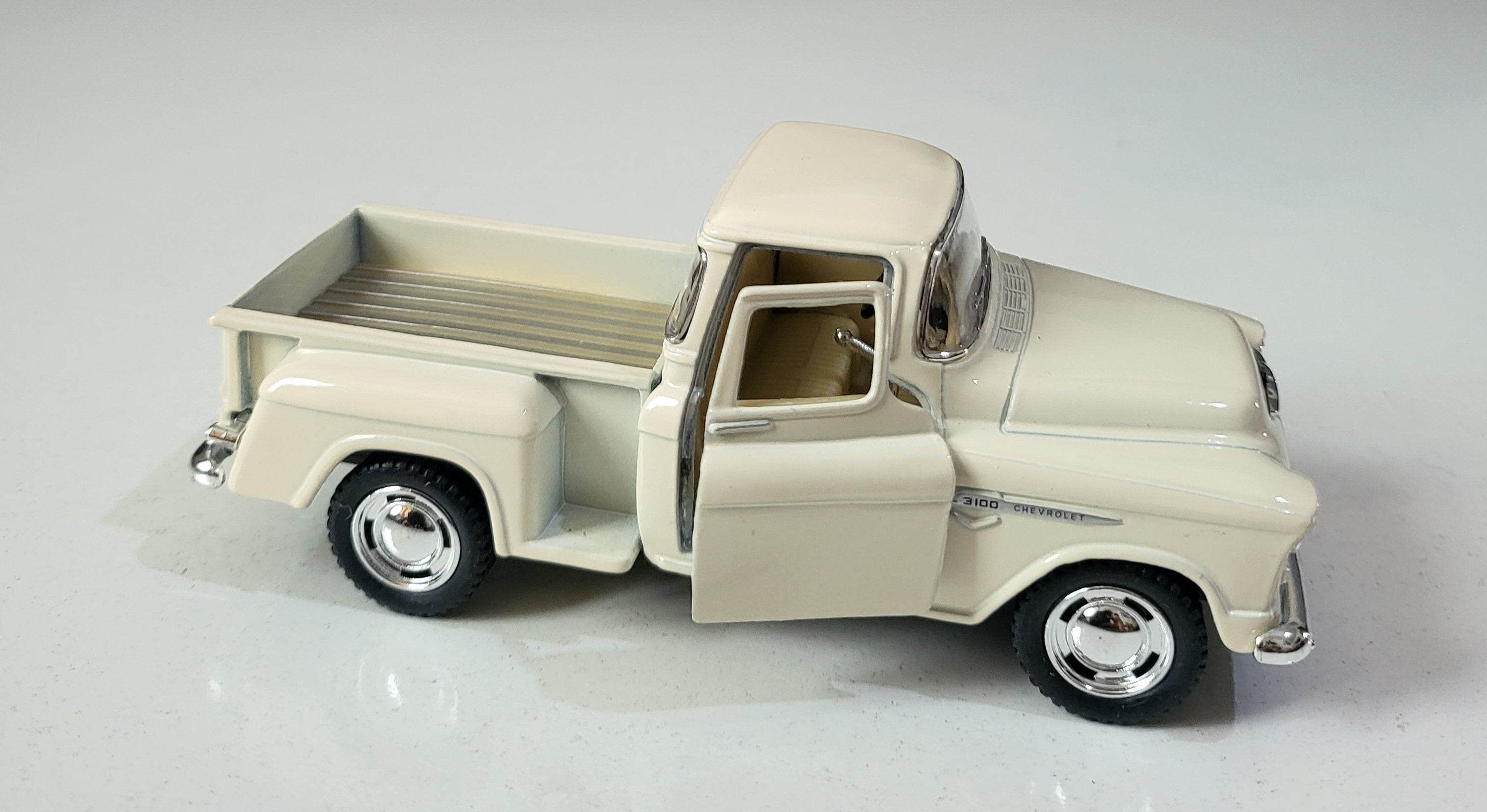 1955 Chevy Stepside Pickup 1:32 Diecast – Official Licensed Pull-back ...
