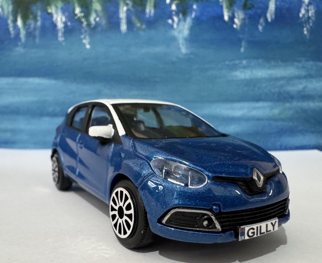 Renault CAPTUR Toy Car PERSONALISED PLATES Model Boy Girl Dad Mom Uncle ...