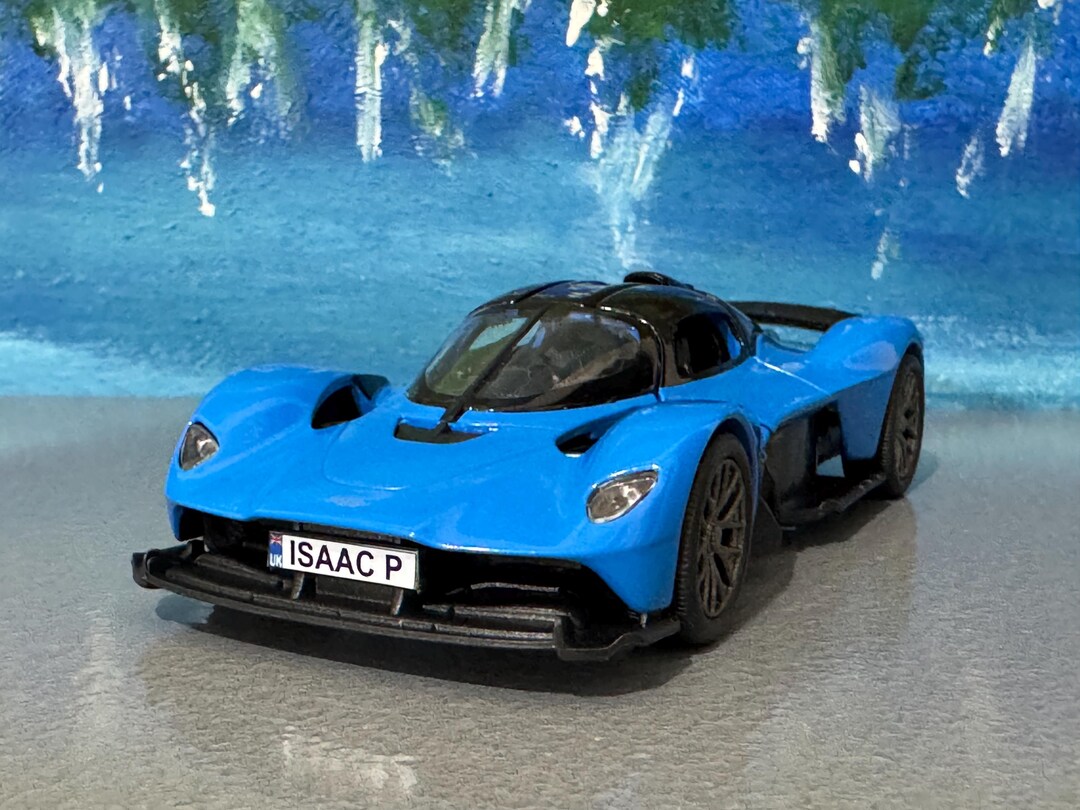 Licensed Aston Martin Valkyrie 1:32 Diecast Model | Personalised Name ...