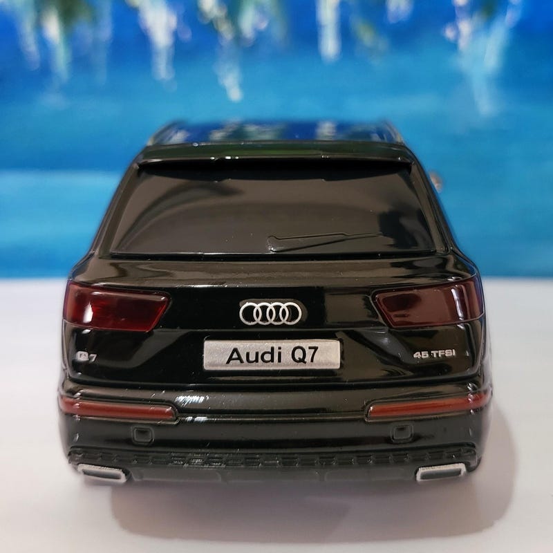 Audi Q7 Diecast Model - Etsy