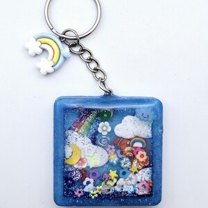 Liquid Shaker Keychain, Cute Kawaii Keychain, Fidget Shaker, Window of ...