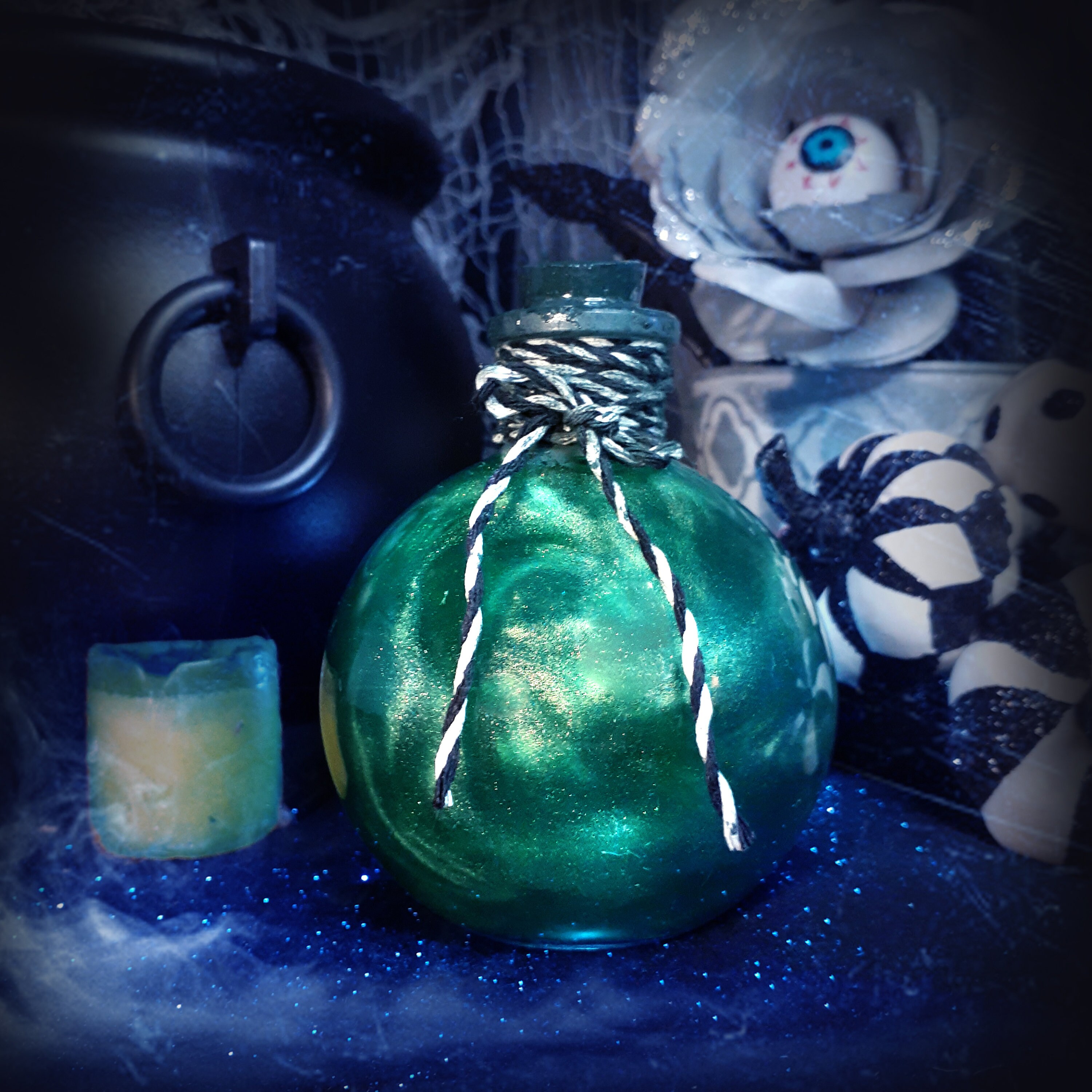 Sally's Potions,frog's Breath, Nightmare Before Christmas, Worms Wart ...