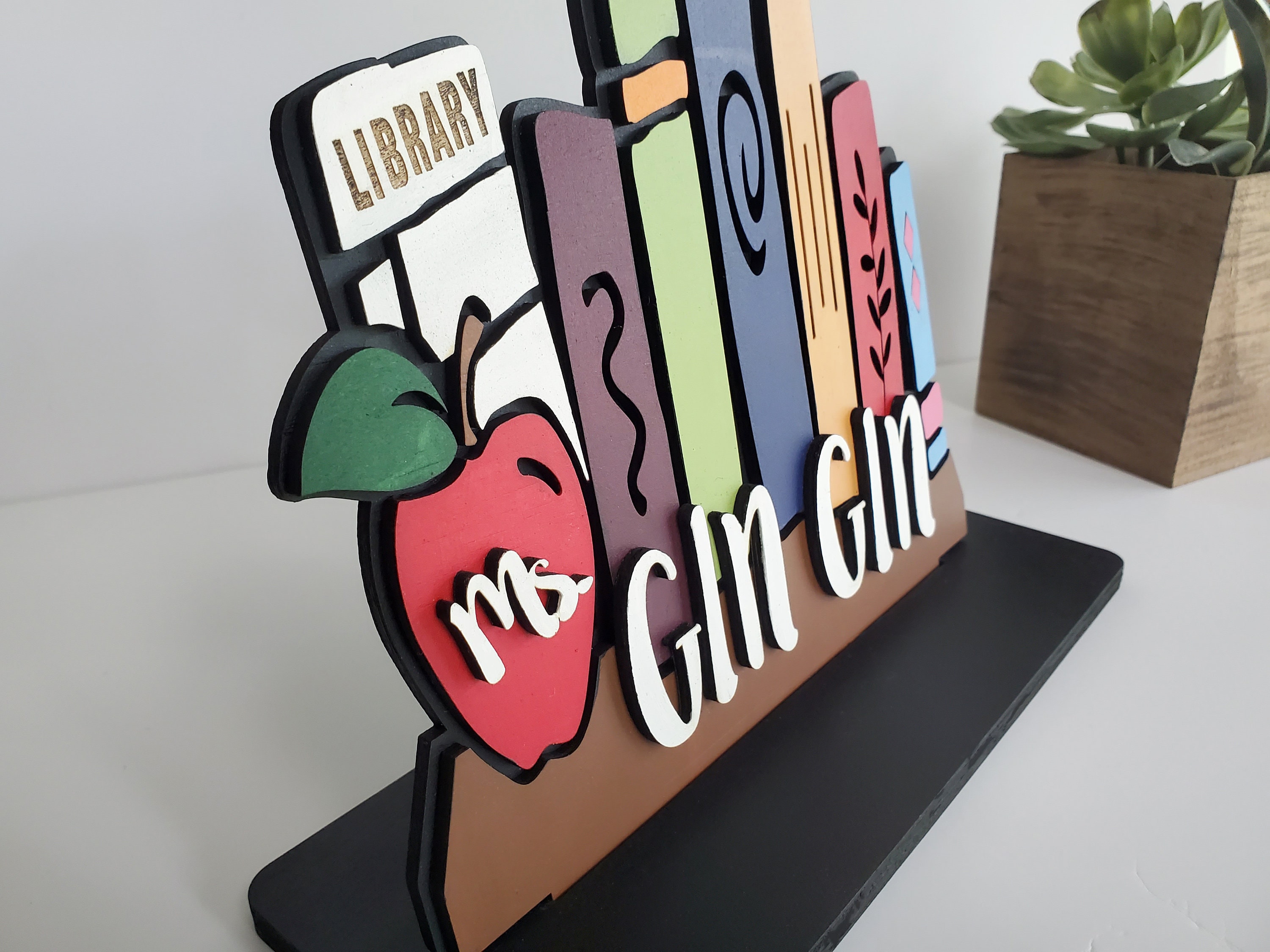 Personalized Librarian Name Plate, Librarian Gifts, Personalized Desk ...
