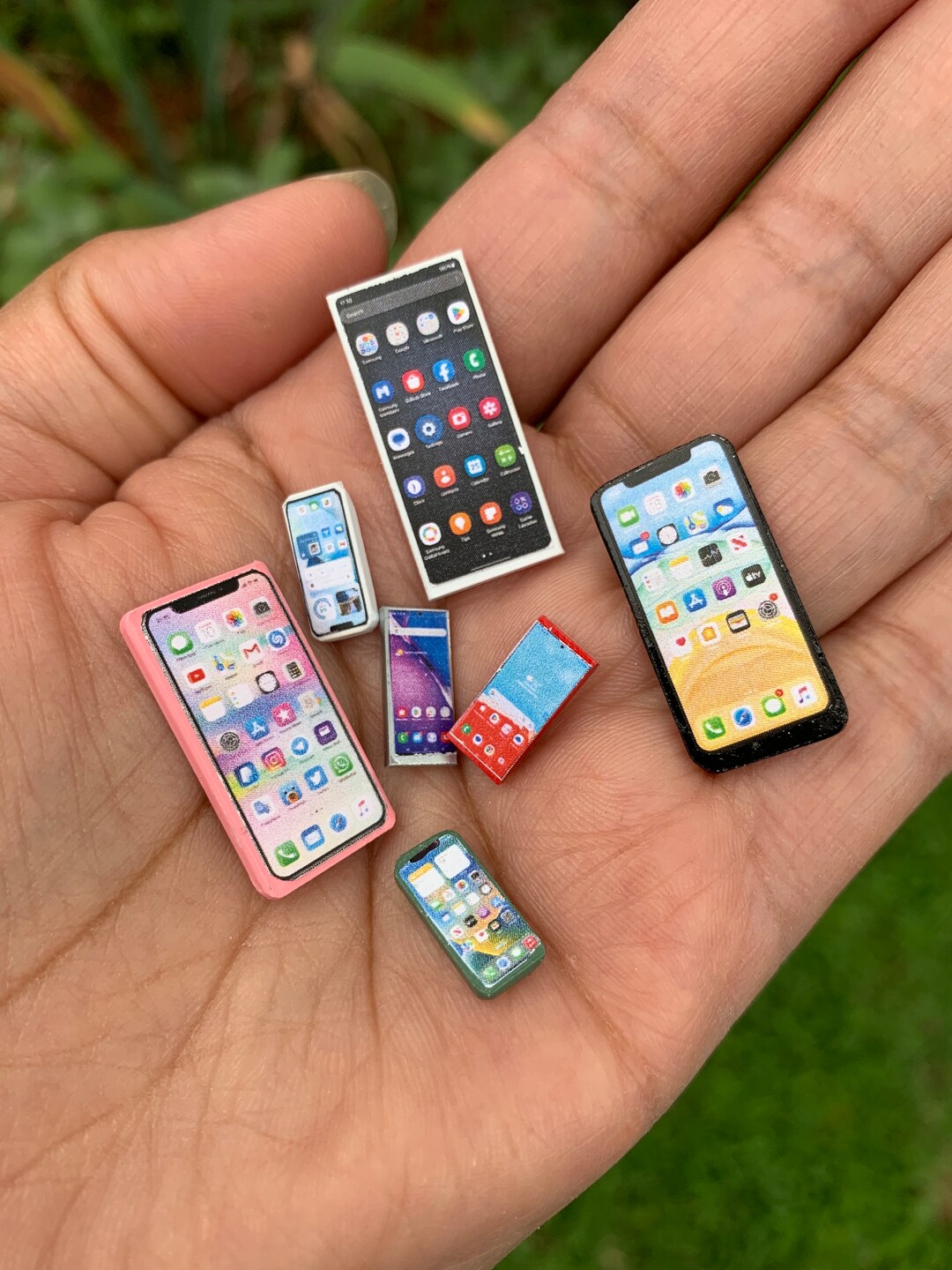 Dollhouse Miniature Smartphones - Etsy