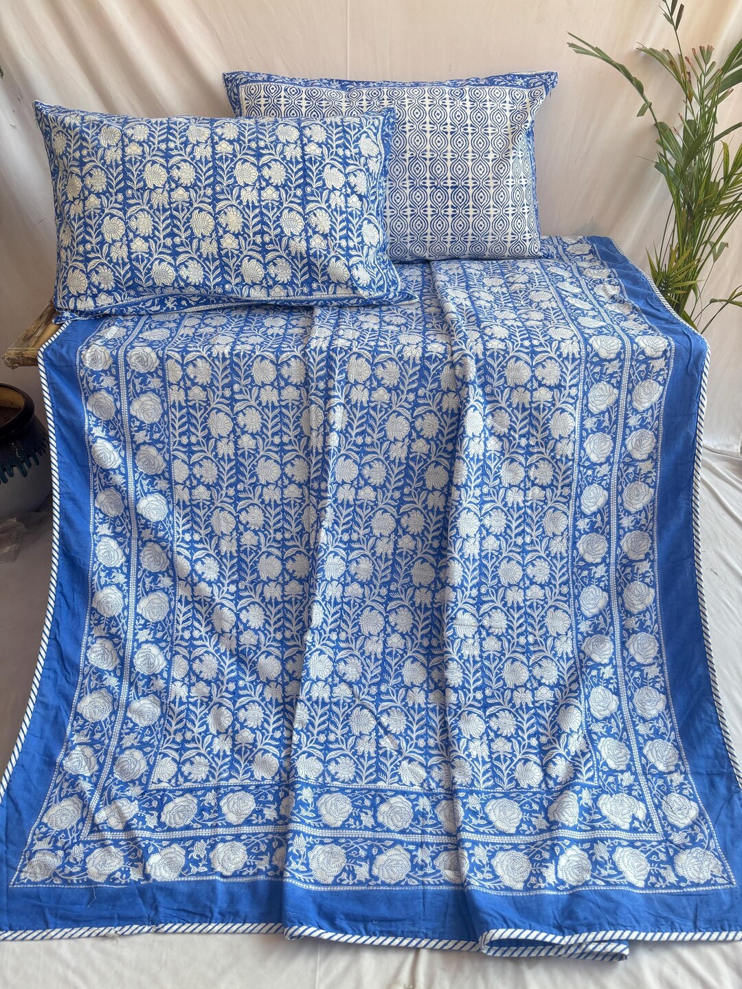 Block Printed Cotton Dohar Quilt: Reversible Floral Bedding - Etsy