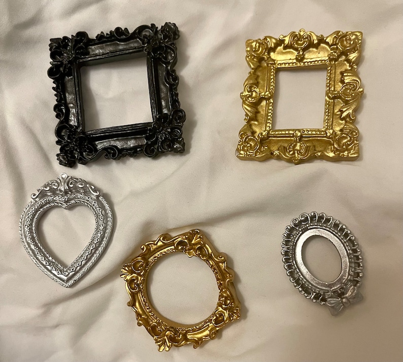 5 Miniature Picture Frames for Use in Dollhouses or Crafts, Victorian ...