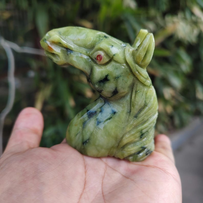 Hand Carved Green Jade Horse Head Statue Crystal Animal Home Feng Shui ...