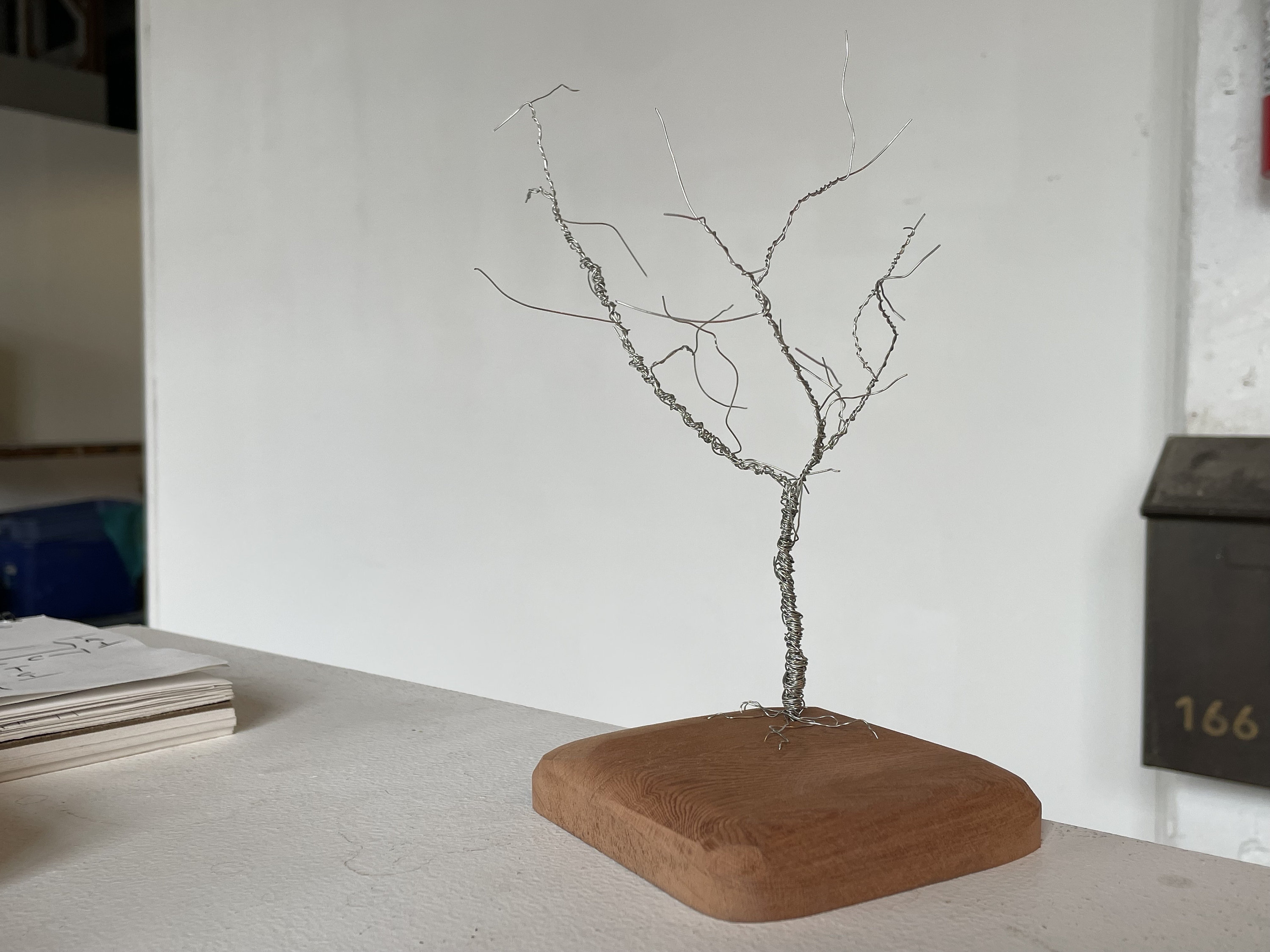 Handcrafted Wire Tree Sculpture/ring Tree on Wooden Base - Etsy