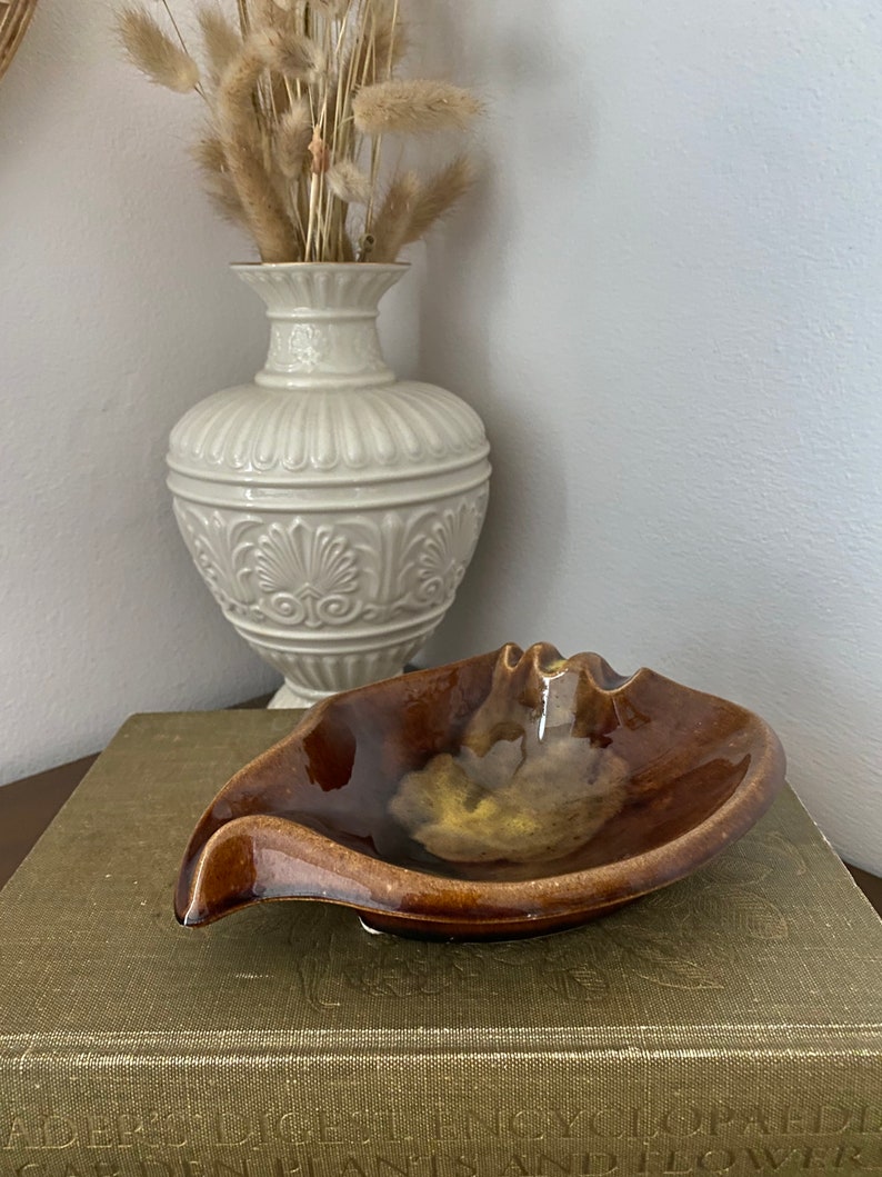 Vintage Mid Century Modern Ceramic Ashtray by Plymouth Products Co ...