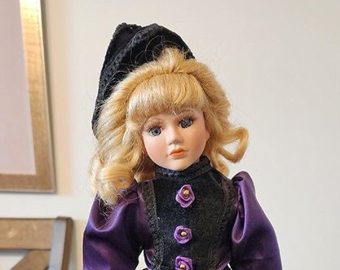 Beautiful Victorian Style Collectible Porcelain Doll Blond Hair Blue