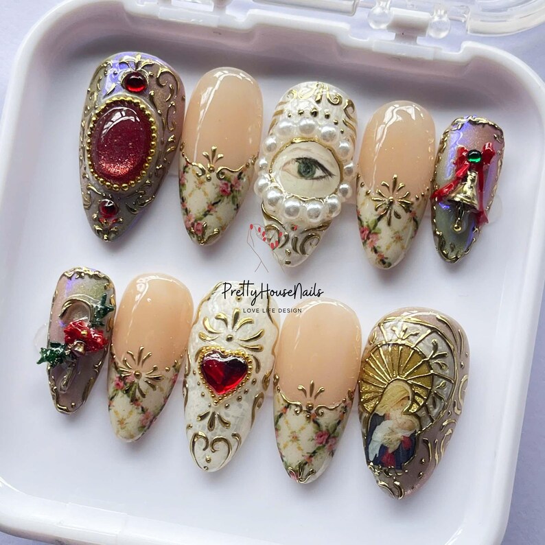 Handmade Vintage Baroque Press on Nails, Almond Nail Set With Pearl Eye ...