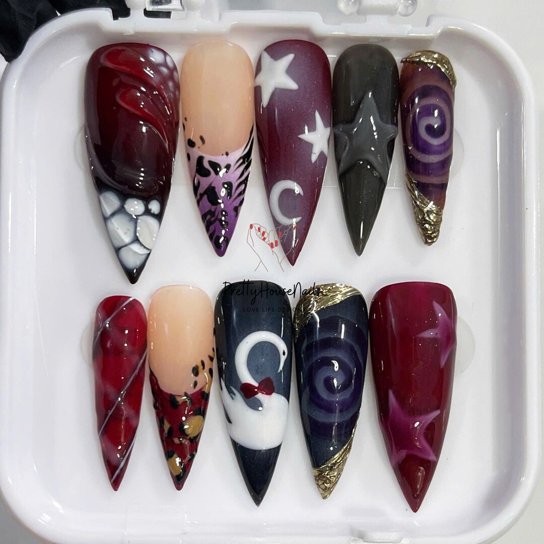 Freestyle Hand-painted Long Stiletto Nails, Mazzy Star Nail Art With ...